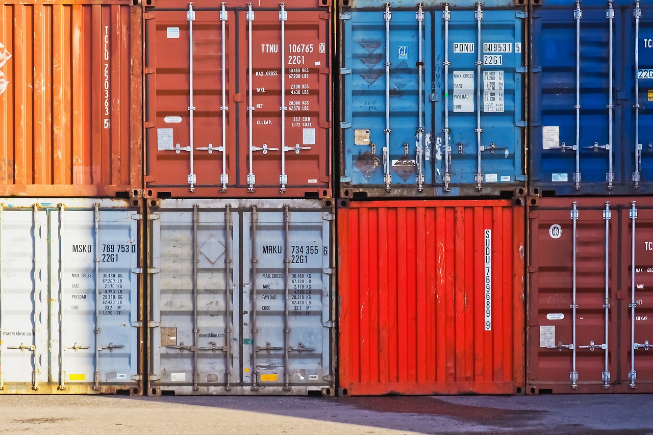 Customs Clearance at Airports - Customs Complete